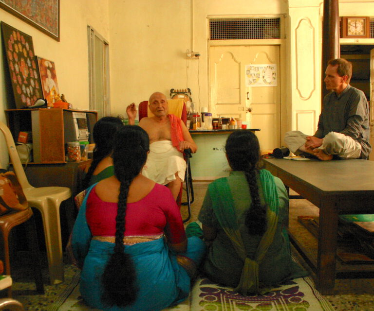 S Rajam and disciples sing Harikesanallur Bhagavatar – carnaticstudent